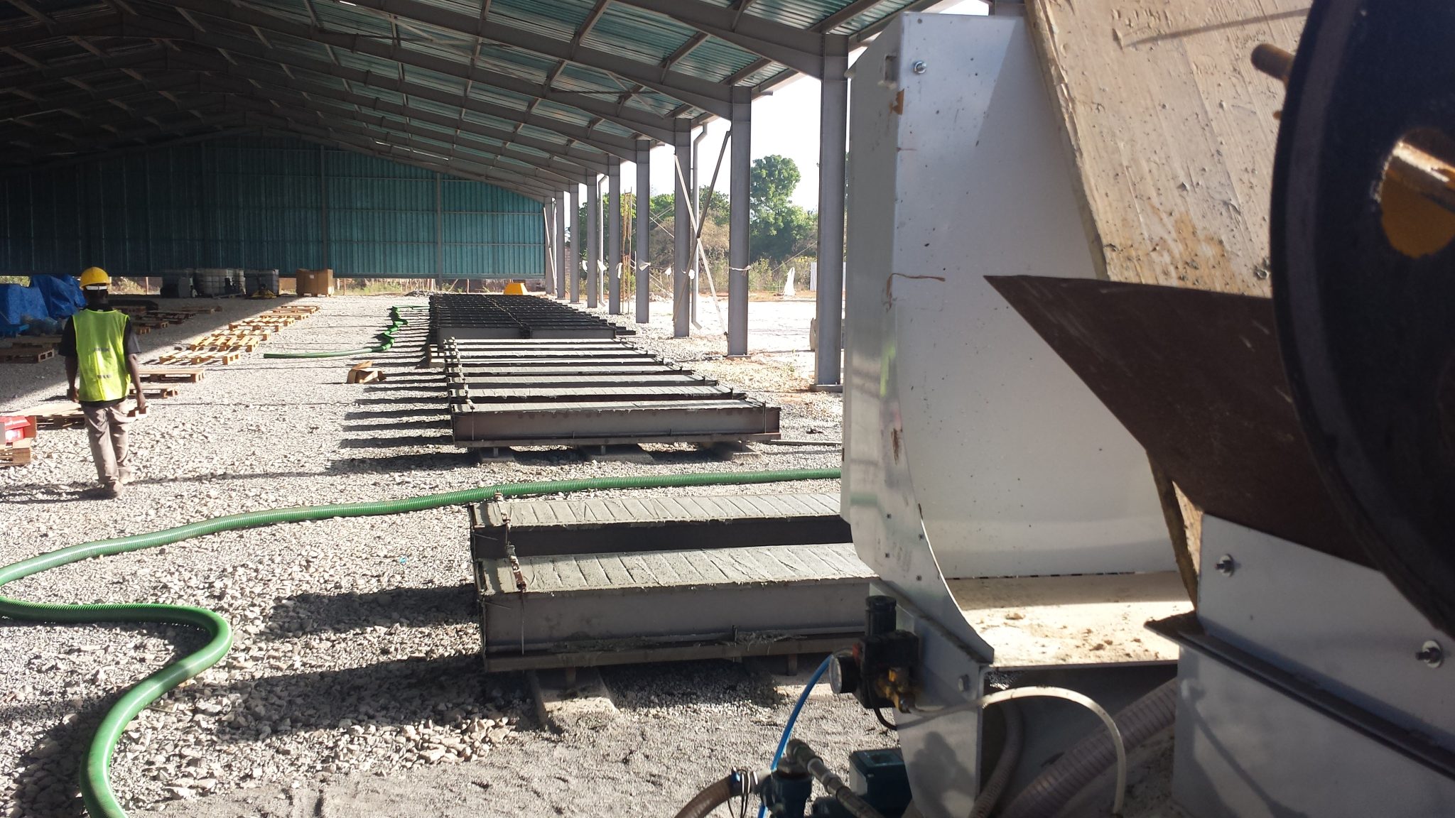 Usine manuelle pour blocs en béton cellulaire - Isoltech